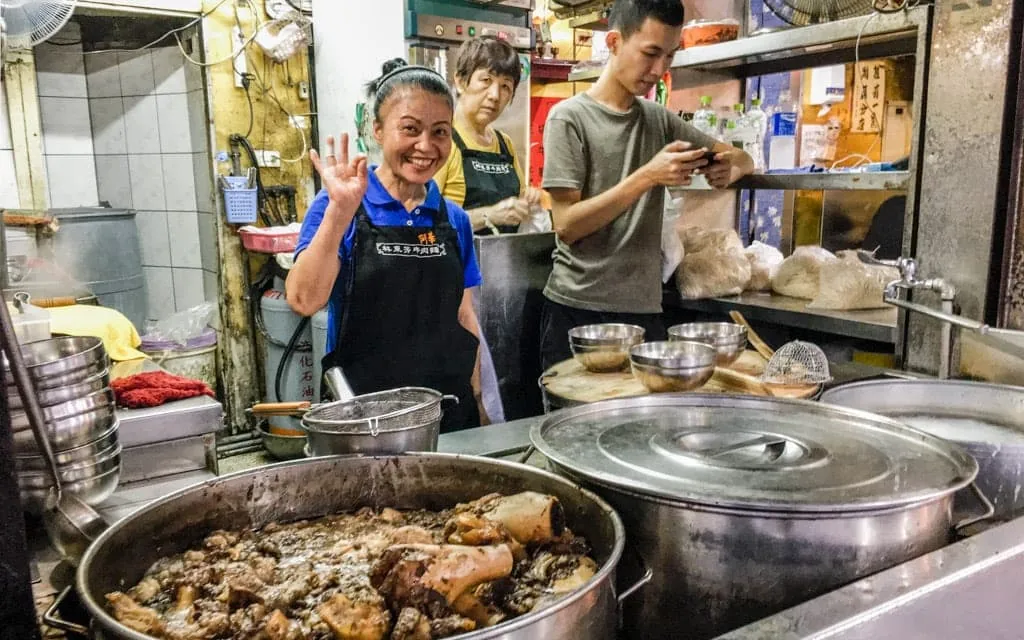 Lin Dong Fang: Best Beef Noodle Soup (Niu Rou Mian) in Taipei, Taiwan