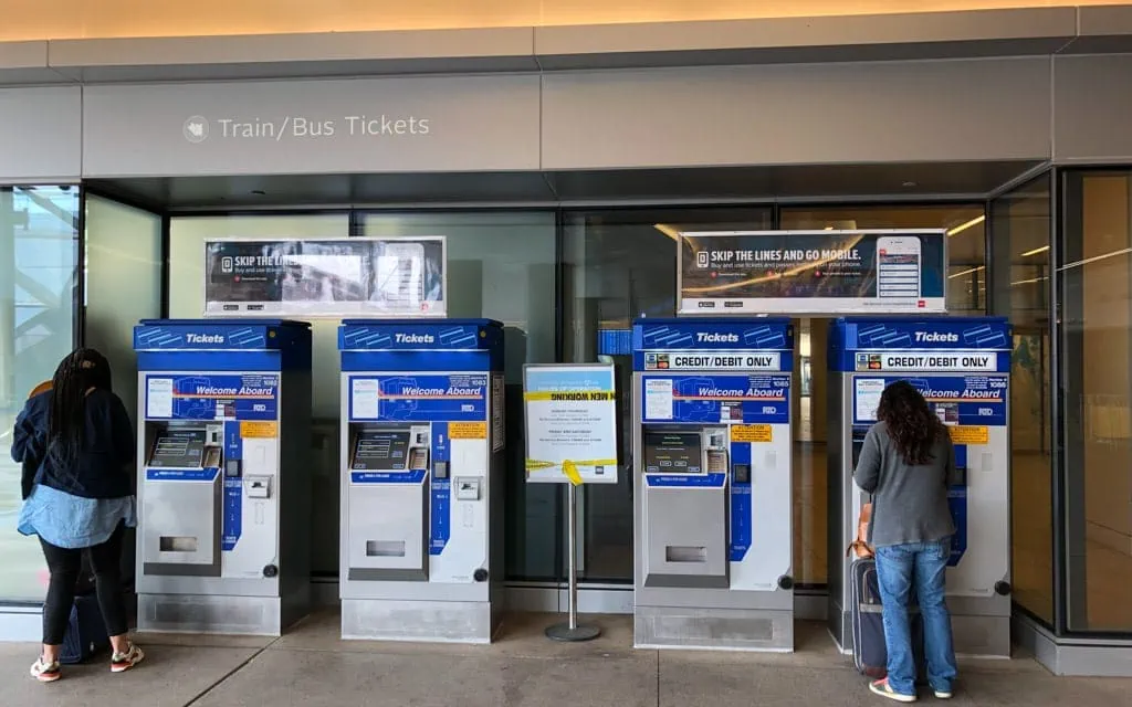 How to get from Denver Airport to Union Station by train