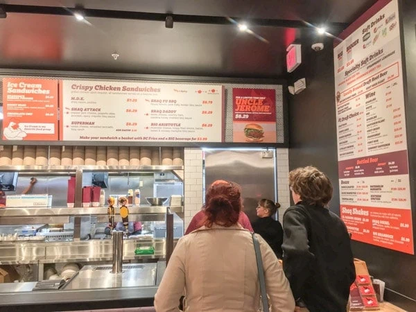 Big Chicken: Crispy chicken sandwiches in Las Vegas, Nevada