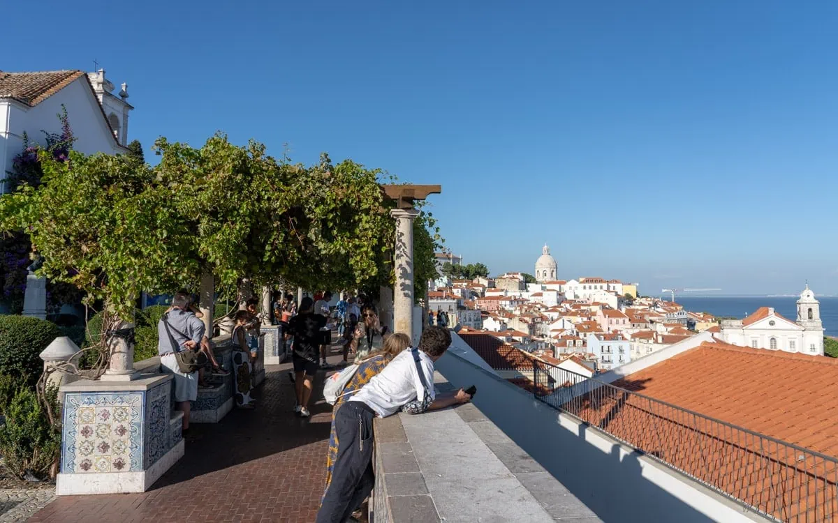 9 of the best viewpoints in Lisbon, Portugal - The Travel Mentor