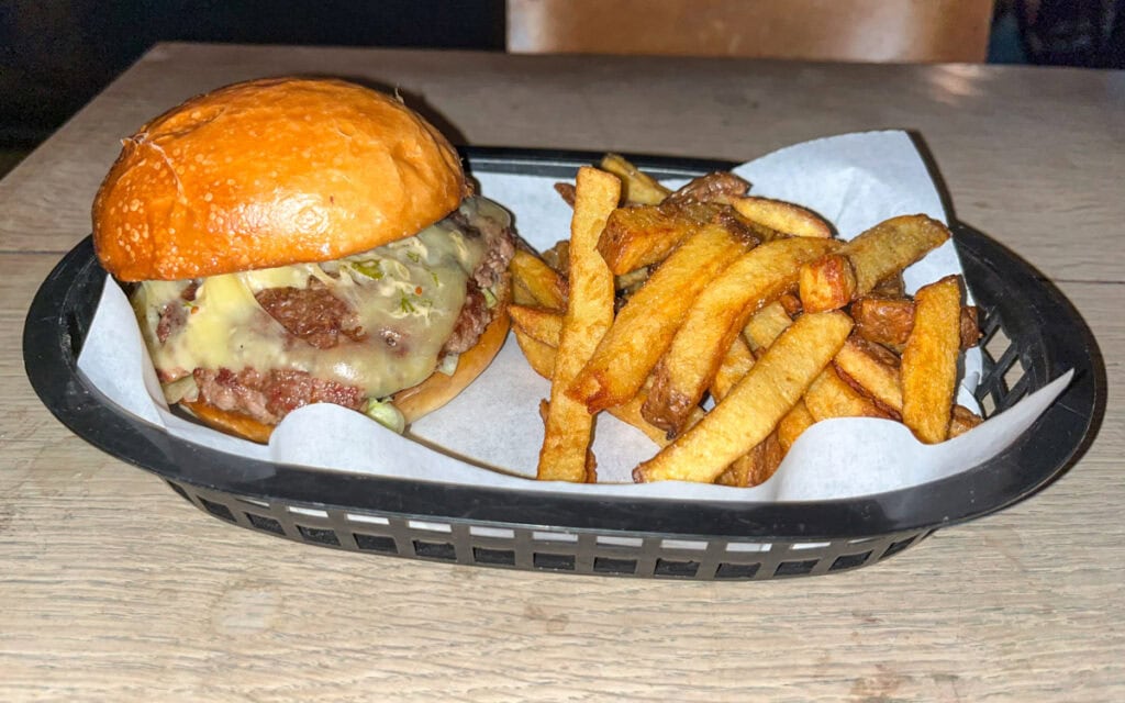 Salt Horse: Craft Beer and Burgers in Old Town Edinburgh - The Travel ...
