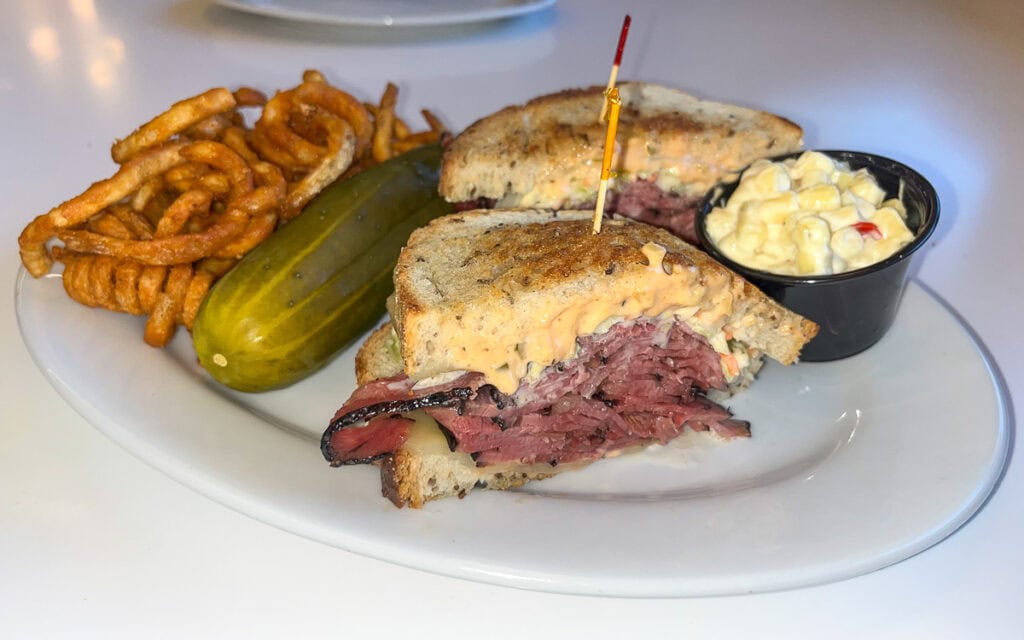 Siegel’s Bagelmania: Local Jewish Deli in Las Vegas, Nevada - The ...